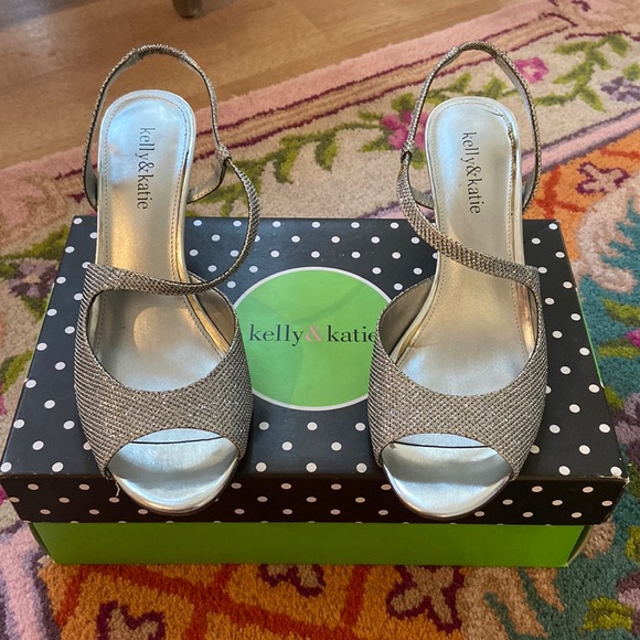 Kelly & Katie | Shoes | Kelly Katie Formal Glittery Mandy Shoe | Poshmark